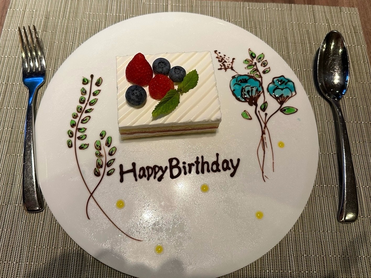 HPCJ/ヒルトンプレミアムクラブジャパン会員はお誕生日にバースデーケーキを無料プレゼント！ウォルドーフアストリア大阪から全店舗掲載 ...